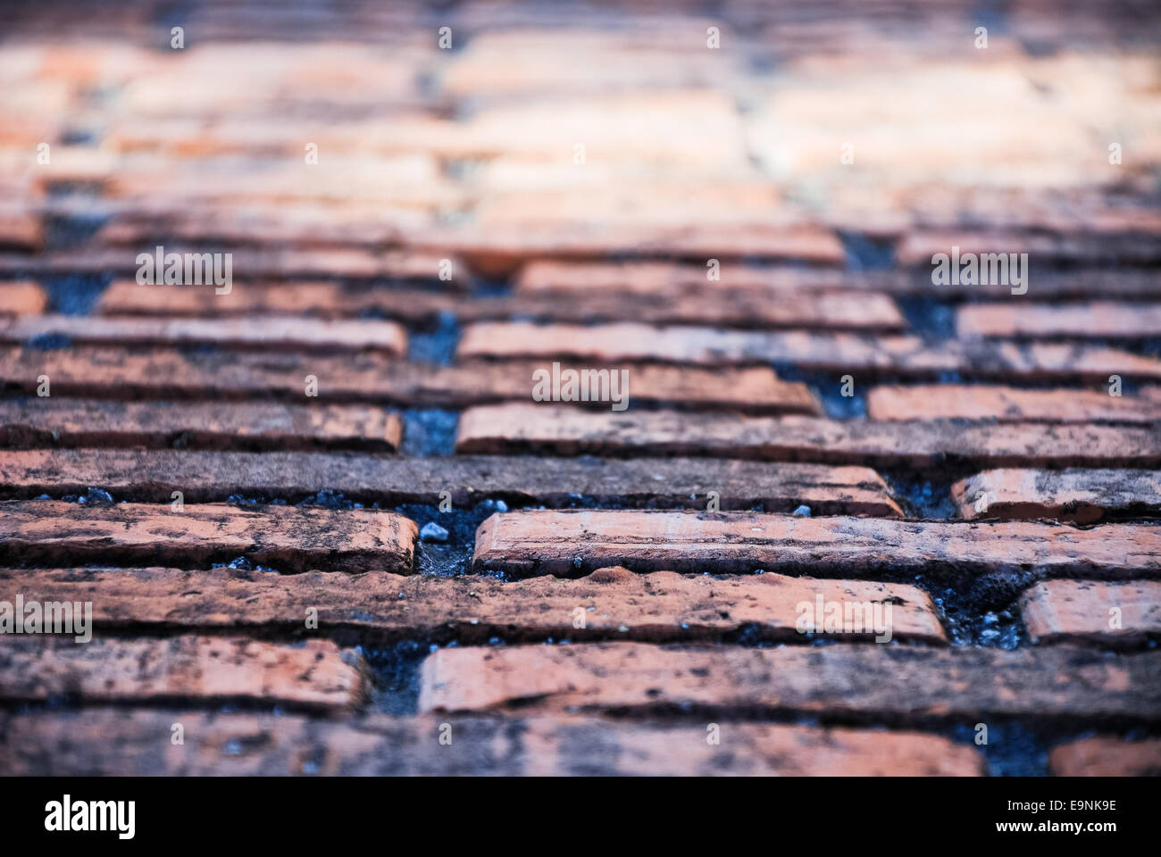 Pavement and wall hi-res stock photography and images - Alamy