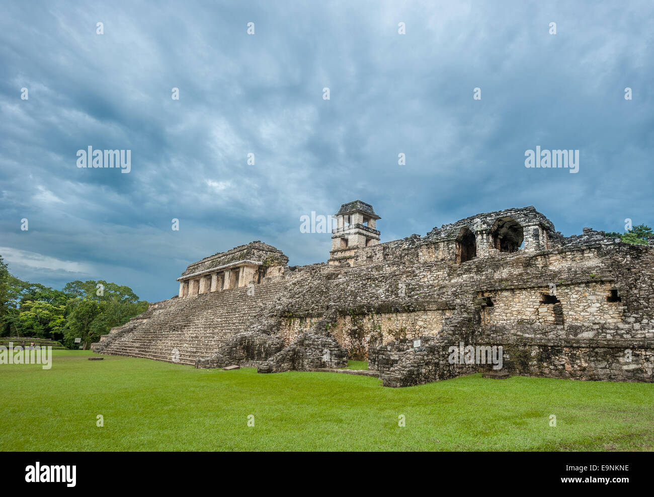 Palenque ruins hi-res stock photography and images - Alamy