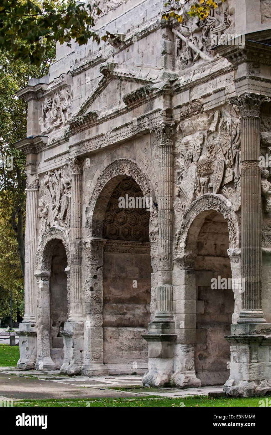 Roman Triumphal Arch of Orange / Arc de triomphe d'Orange, Provence ...