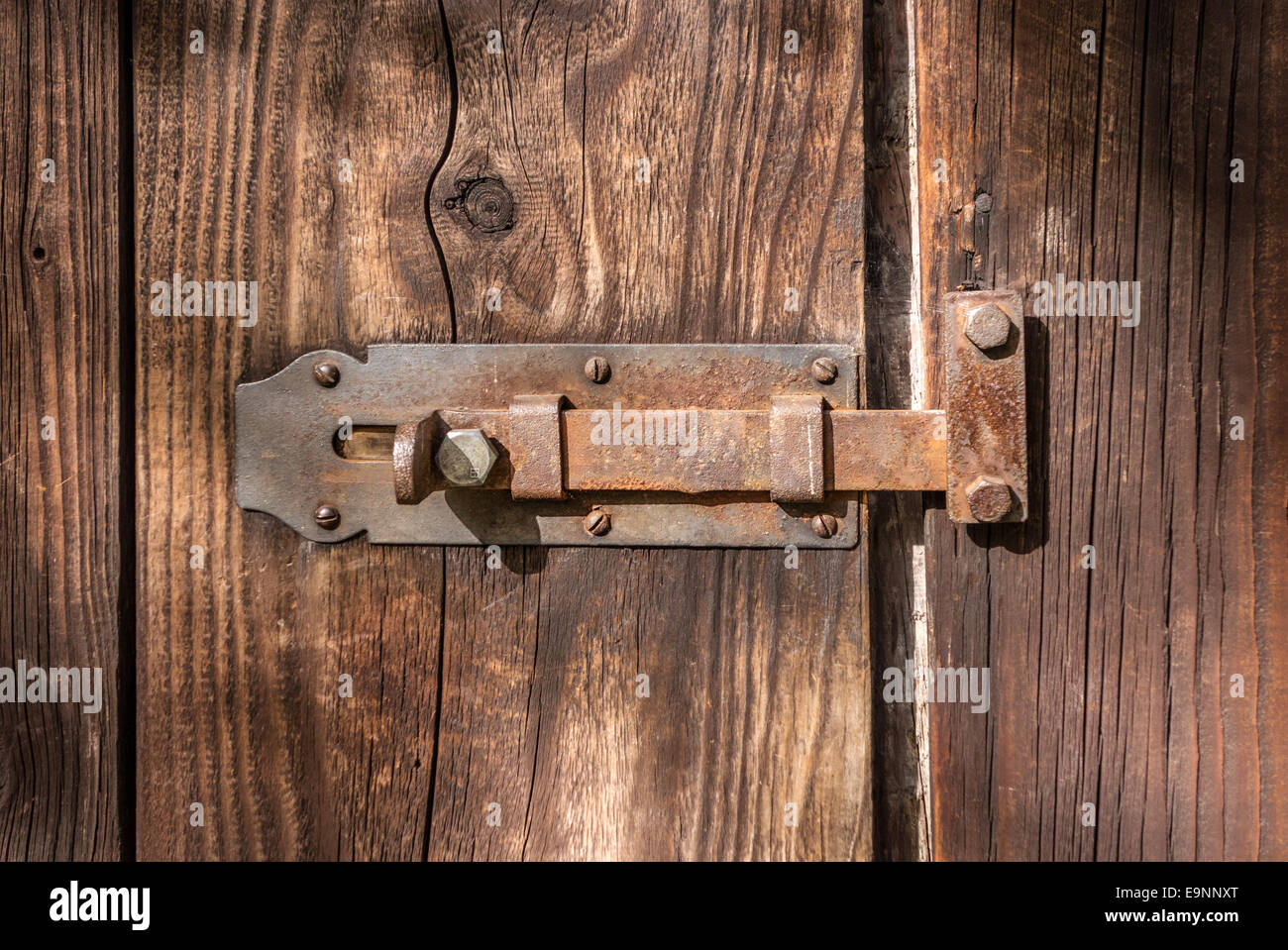 Door latch hi-res stock photography and images - Alamy