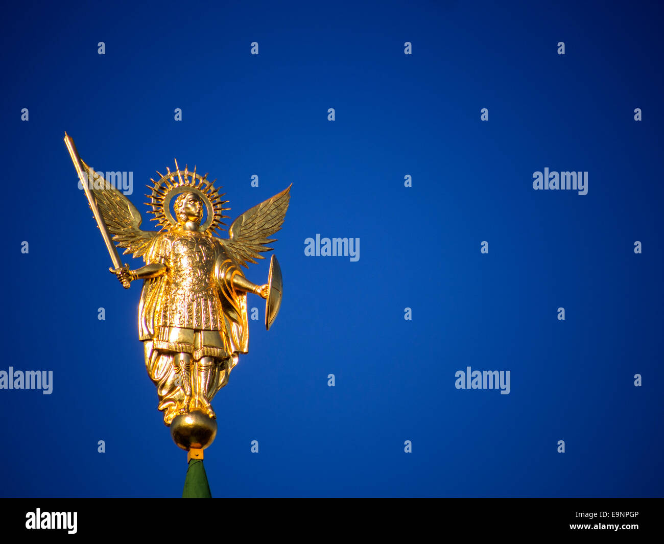 Archangel michael statue kiev hi-res stock photography and images - Alamy