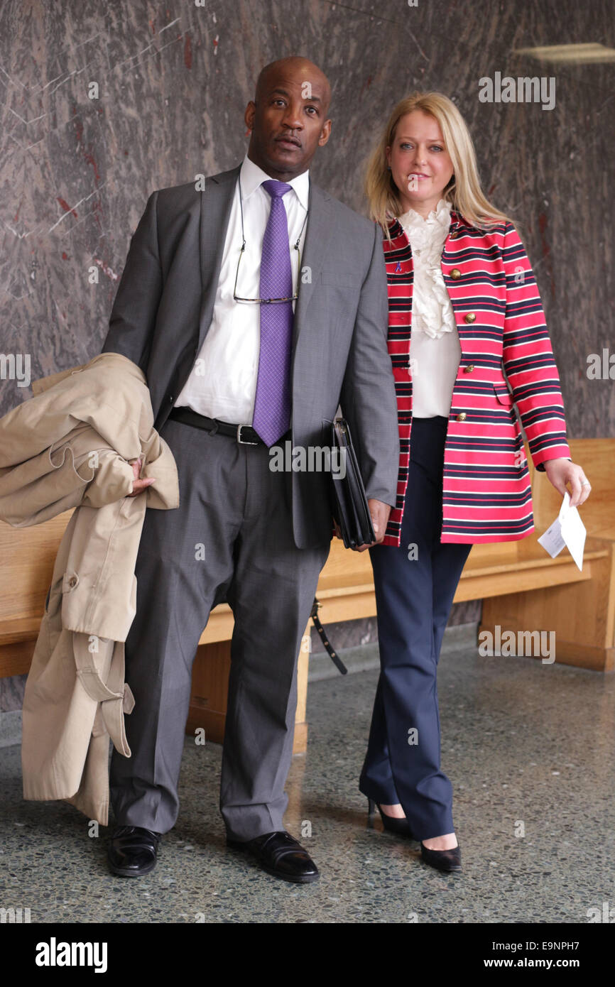 Oct. 28, 2014 - New York, New York, U.S. - Louise Neathway outside ...