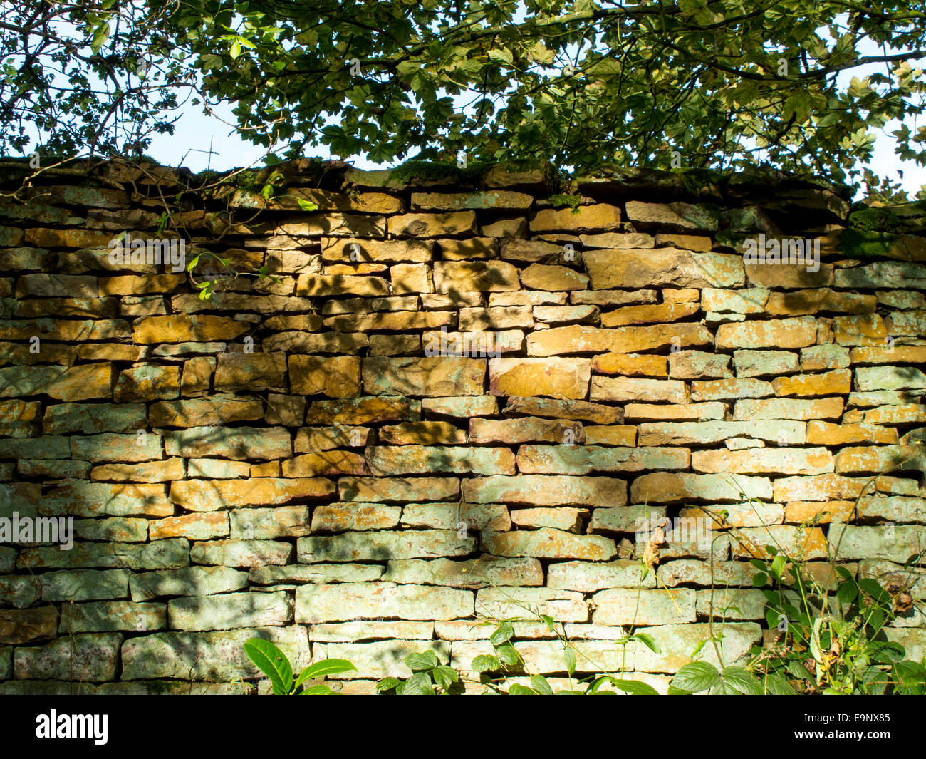 Stone compound wall hi-res stock photography and images - Alamy