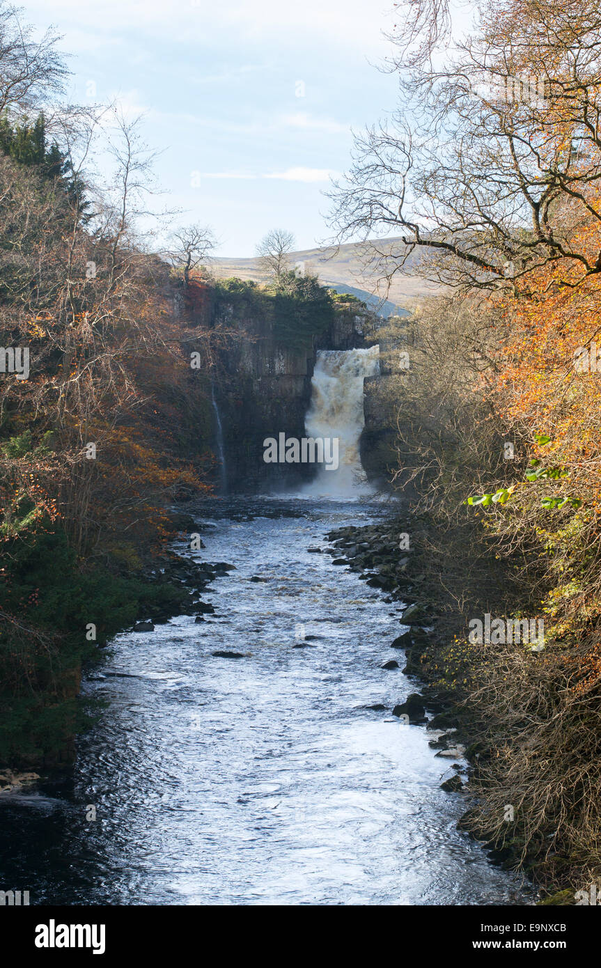 High force waterfall hi-res stock photography and images - Alamy