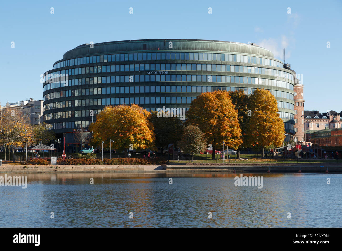 Administration building of a circle hi-res stock photography and images ...