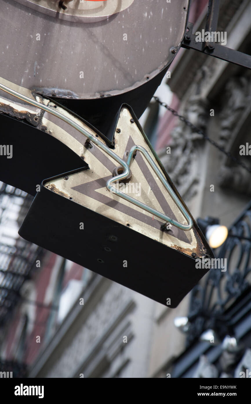 Neon arrow down hi-res stock photography and images - Alamy