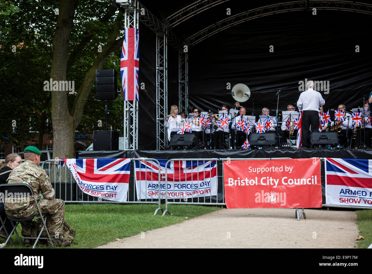 Woman singer at the open air stage hi-res stock photography and images ...