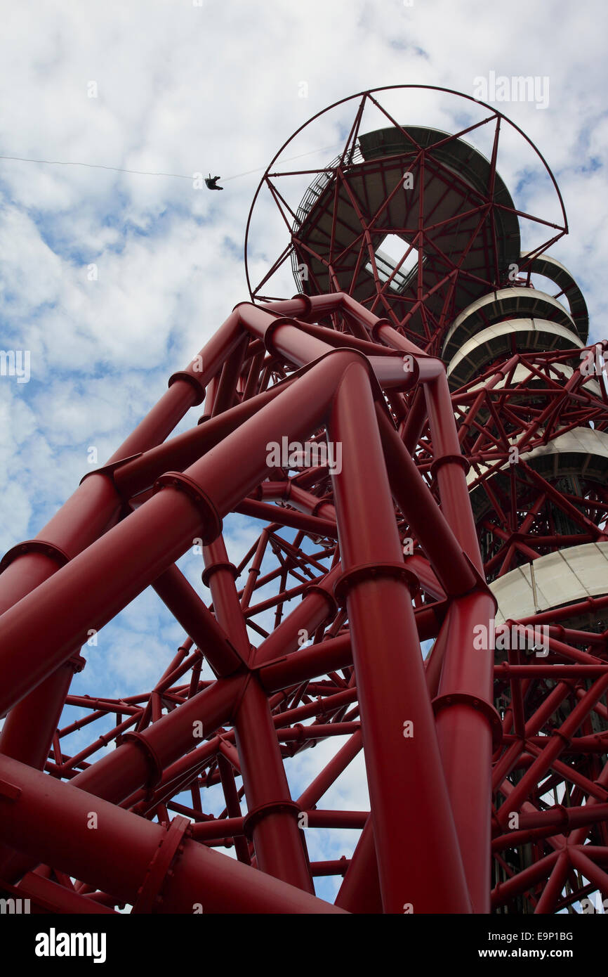 Uks Tallest Sculpture High Resolution Stock Photography and Images - Alamy