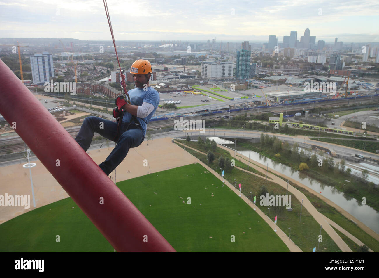 Abseiling from the Arcelor Mittal Orbit the UK's tallest sculpture in ...