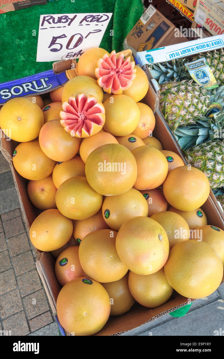 Ruby fruit hi-res stock photography and images - Alamy