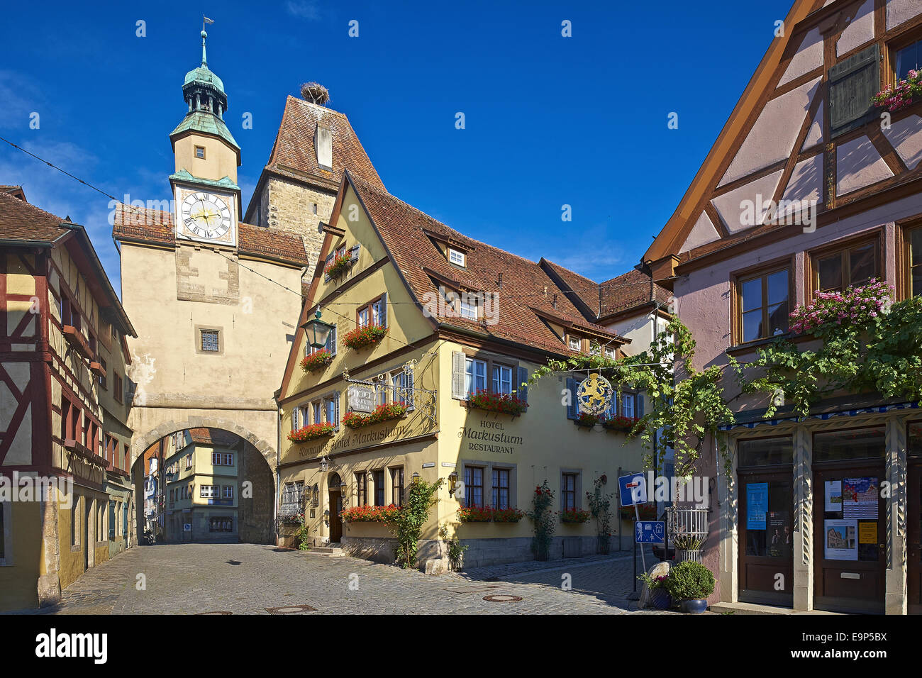 Markus Tower and Roeder Arch, Rothenburg ob der Tauber, Bavaria ...
