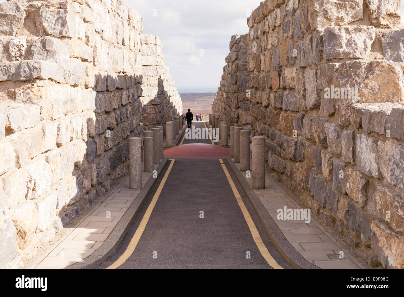 The Coldstone Cut is a piece of public art at Coldstone Quarry near ...