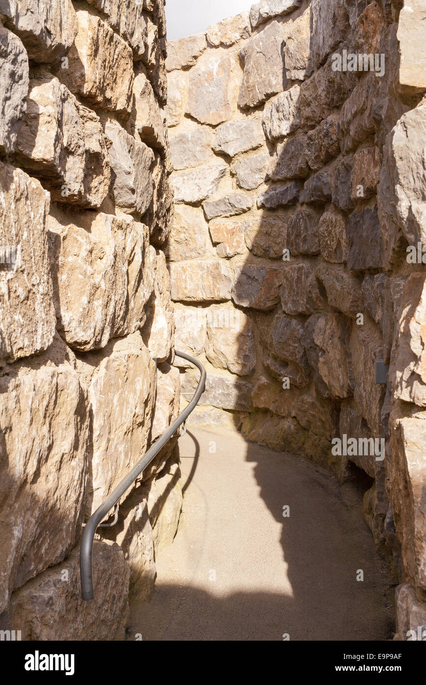 The Coldstone Cut is a piece of public art at Coldstone Quarry near ...