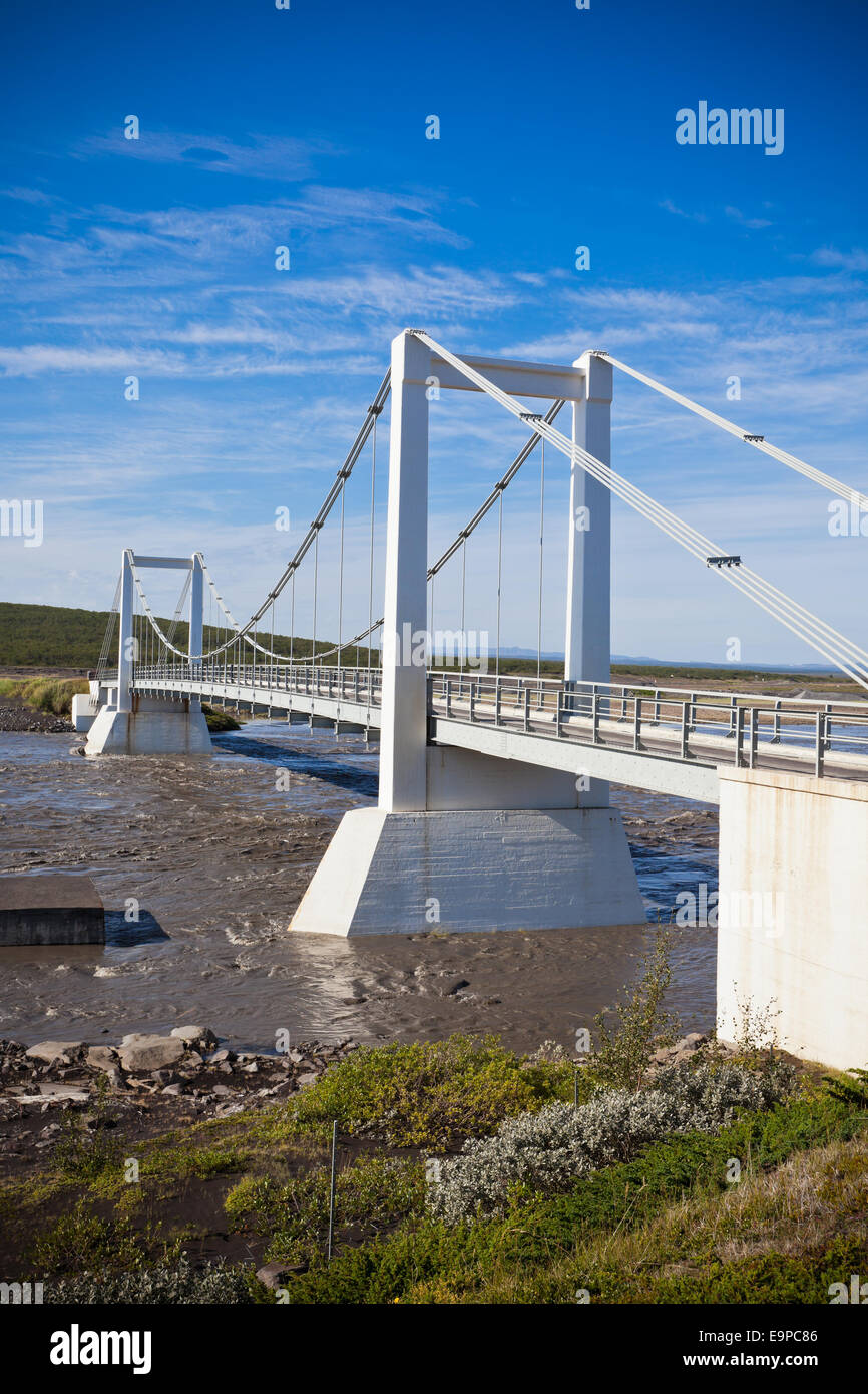 The bridge over Icelandic river Jokulsa a Fjollum. Vertical shot Stock ...