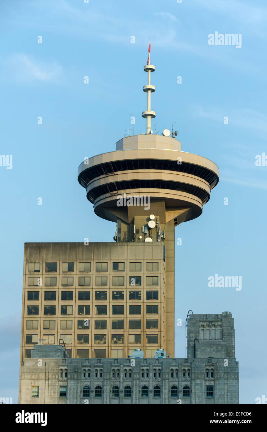 Telecommunications tower hi-res stock photography and images - Alamy