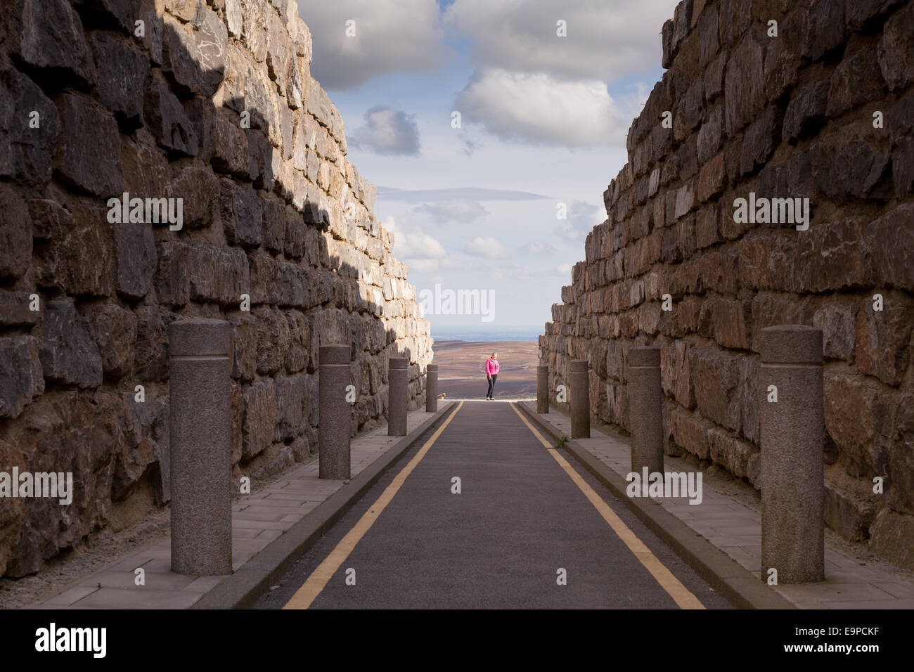The Coldstone Cut is a piece of public art at Coldstone Quarry near ...
