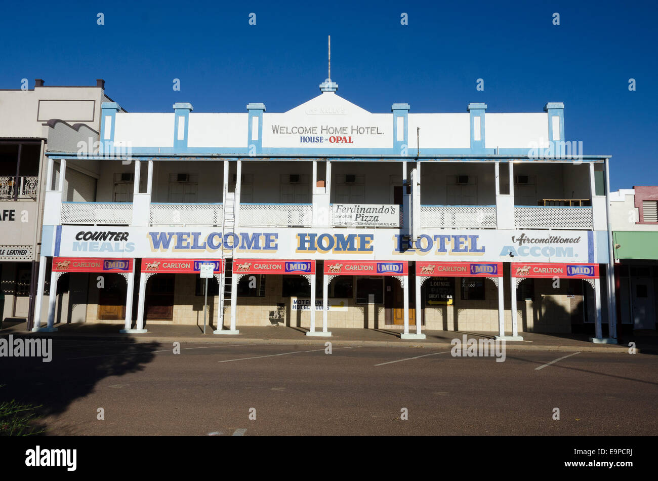 Longreach house hi-res stock photography and images - Alamy