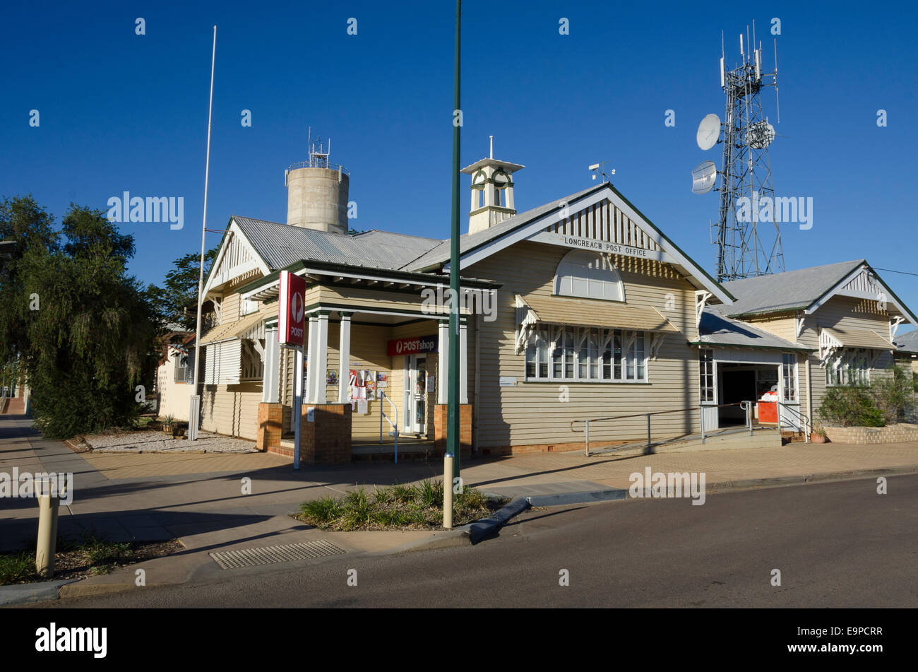 Post Office, Eagle Street, Longreach, Queensland, Australia Stock Photo ...