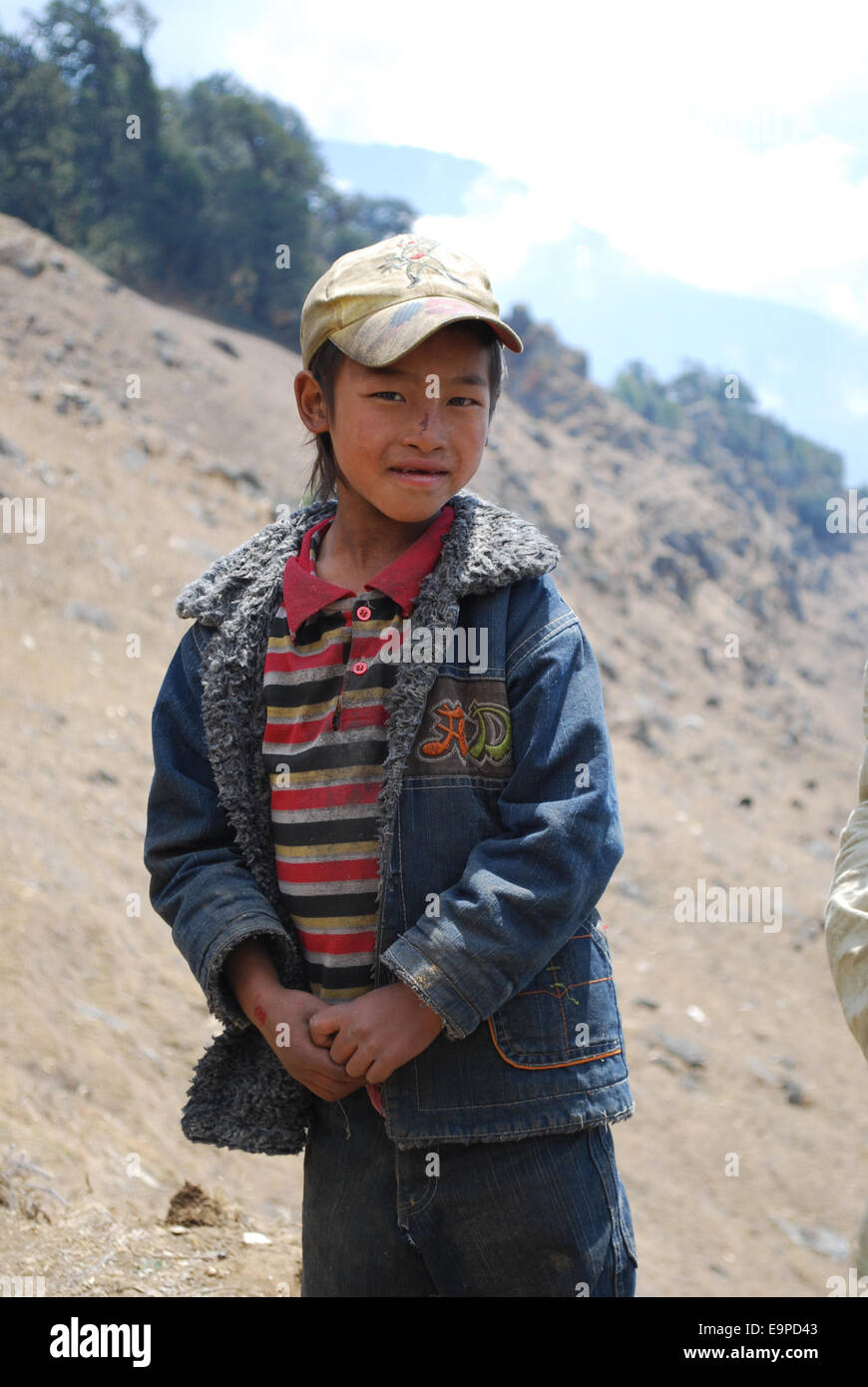 Tibatan, Tamag boy, Nepali boy Stock Photo - Alamy