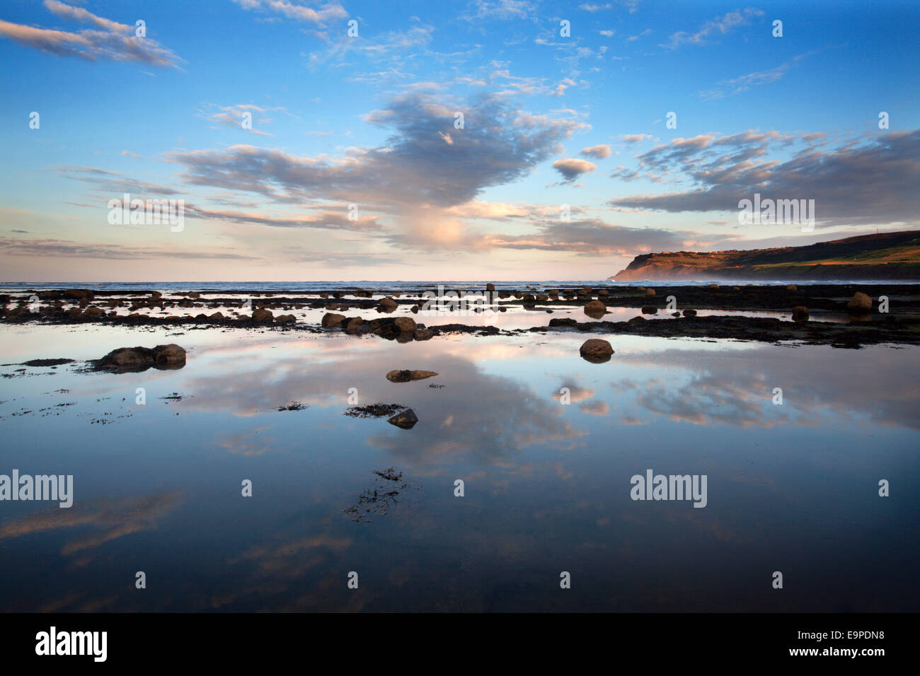 Ravenscar beach hi-res stock photography and images - Alamy