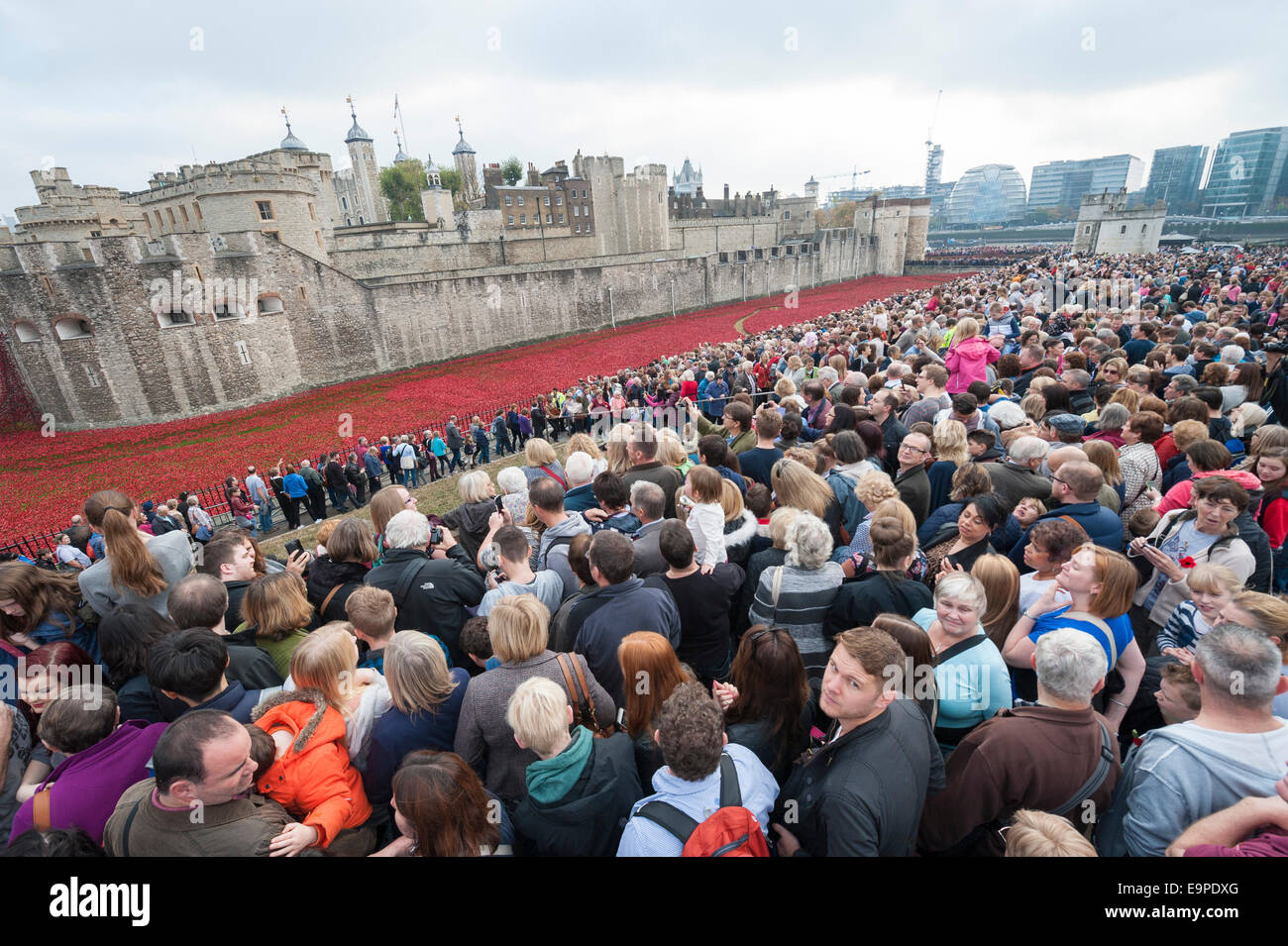 Perimeter tower london hi-res stock photography and images - Alamy