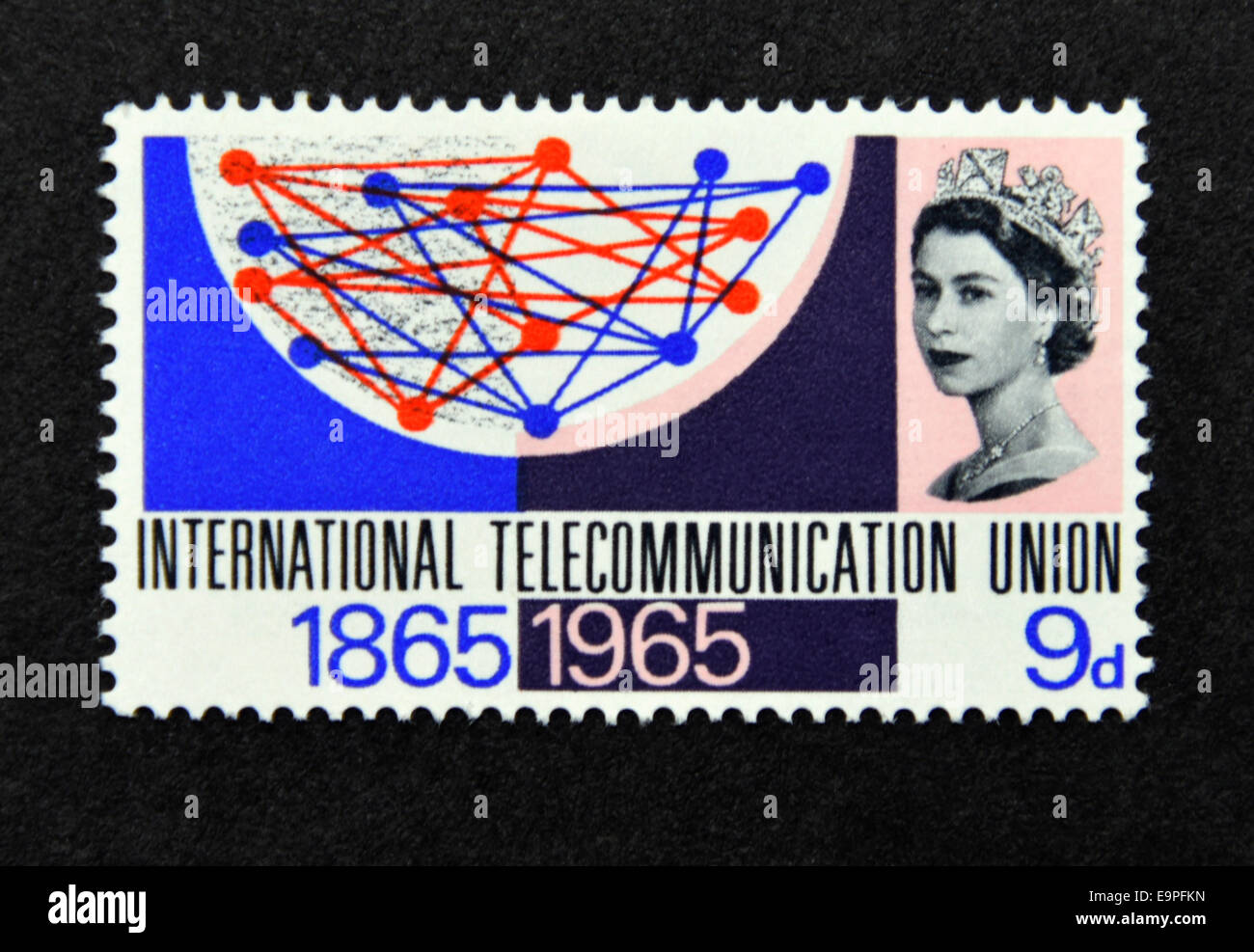 Postage stamp. Great Britain. Queen Elizabeth II. International ...