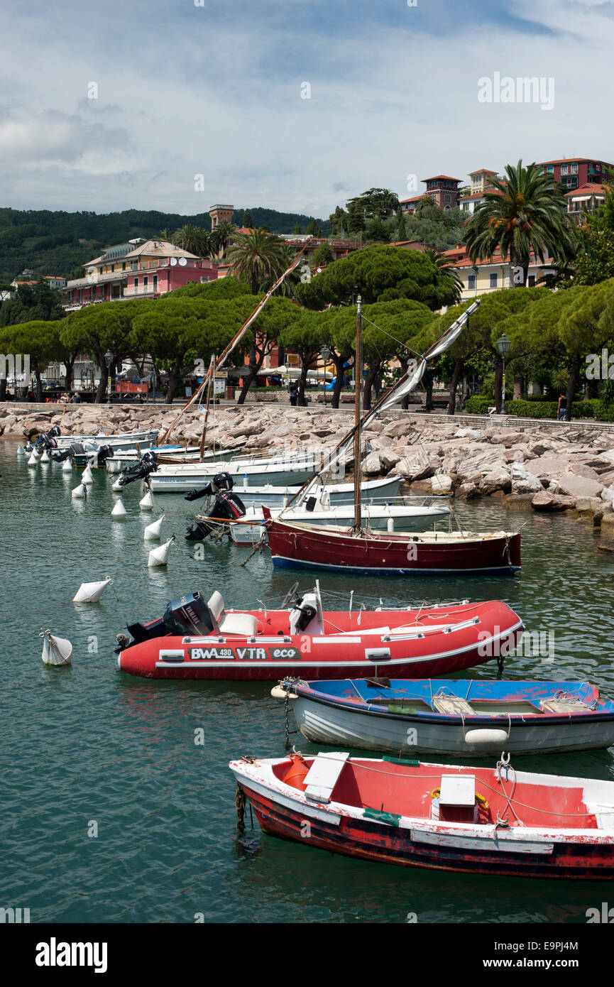Italian Riviera,Colourwashed houses, coastal, boats, holiday ...