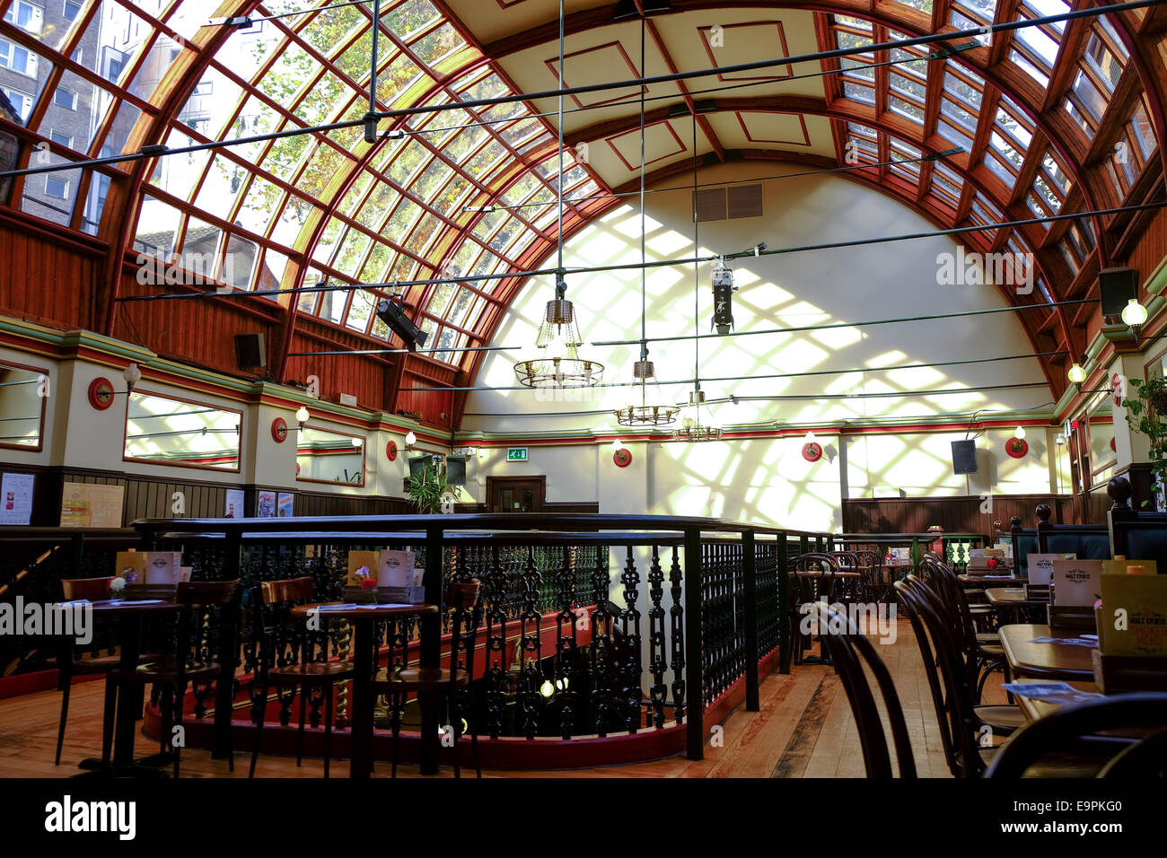 The venue new cross hi-res stock photography and images - Alamy