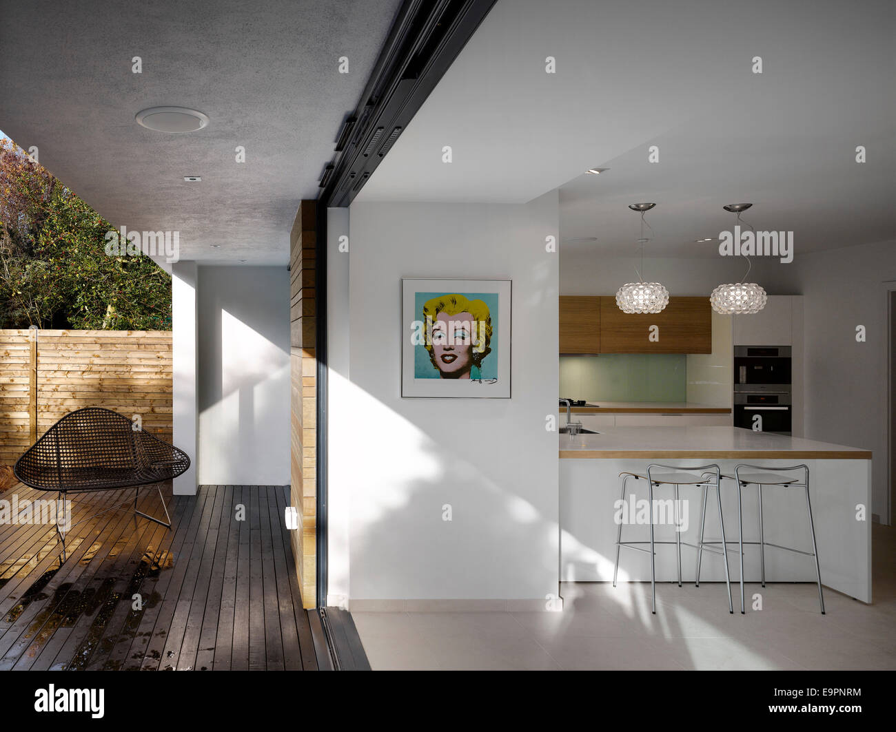 Modern outdoor kitchen design hi-res stock photography and images - Alamy