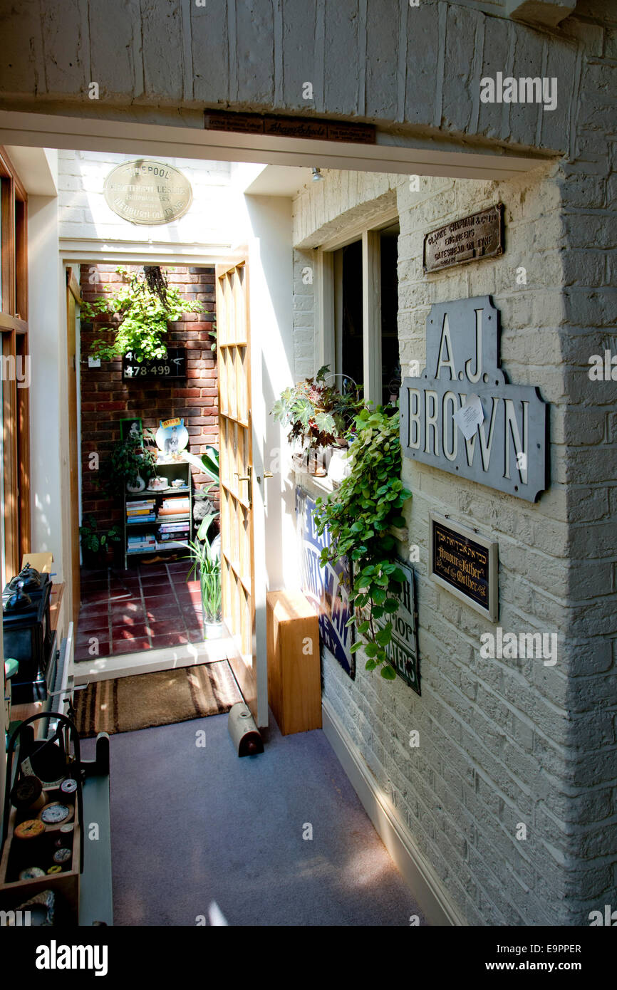 Large sign in brickwork hi-res stock photography and images - Alamy