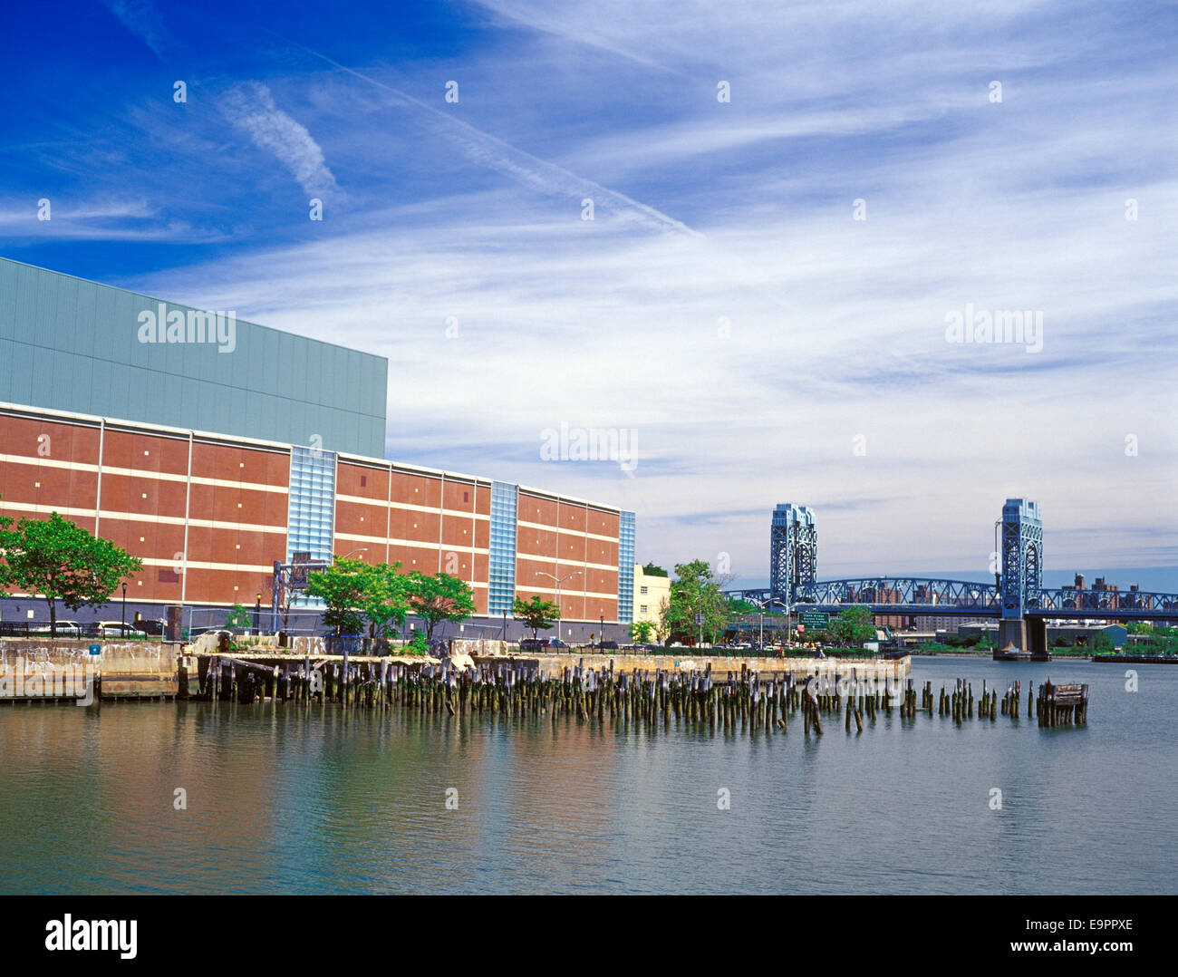 Costco water hi-res stock photography and images - Alamy
