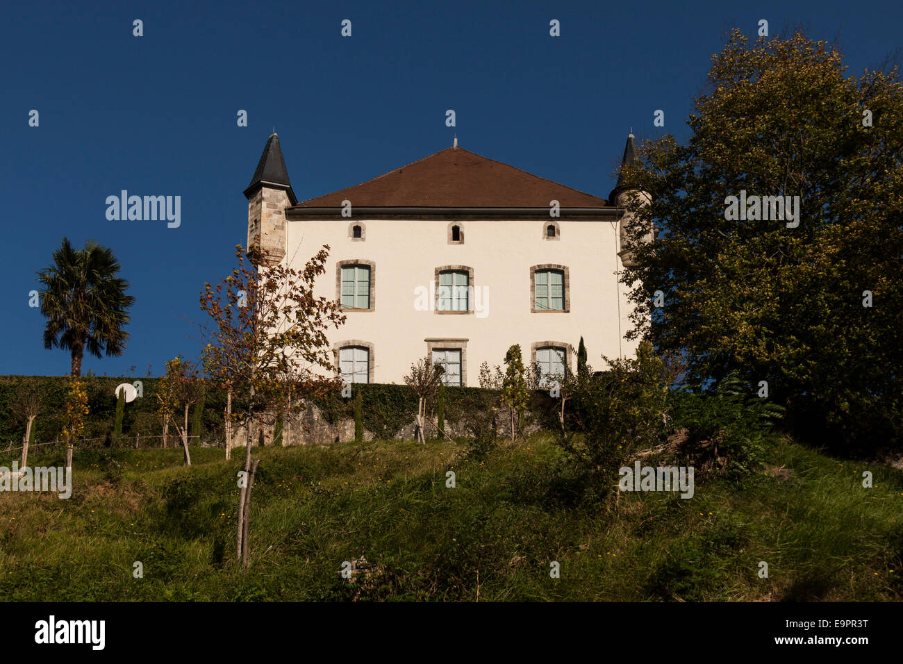 Basque castle, Saint-Étienne-de-Baiïgorry, France Stock Photo - Alamy