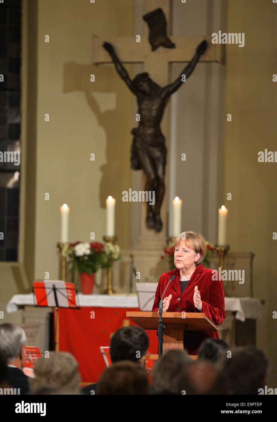 Templin, Germany. 31st Oct, 2014. German Chancellor Angela Merkel (CDU ...