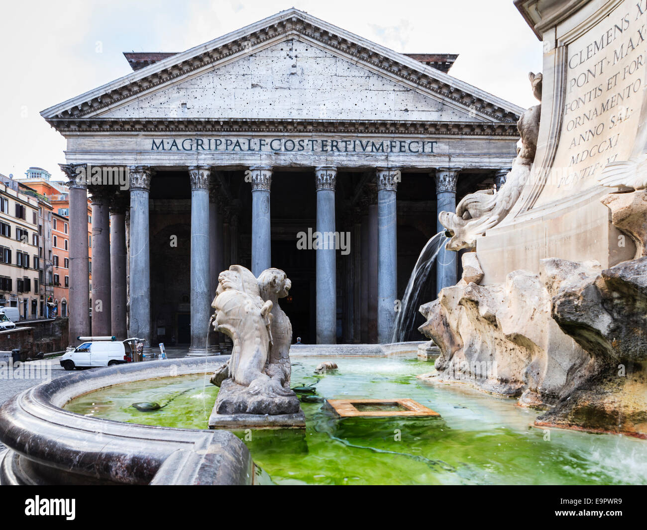 Pantheon details hi-res stock photography and images - Alamy