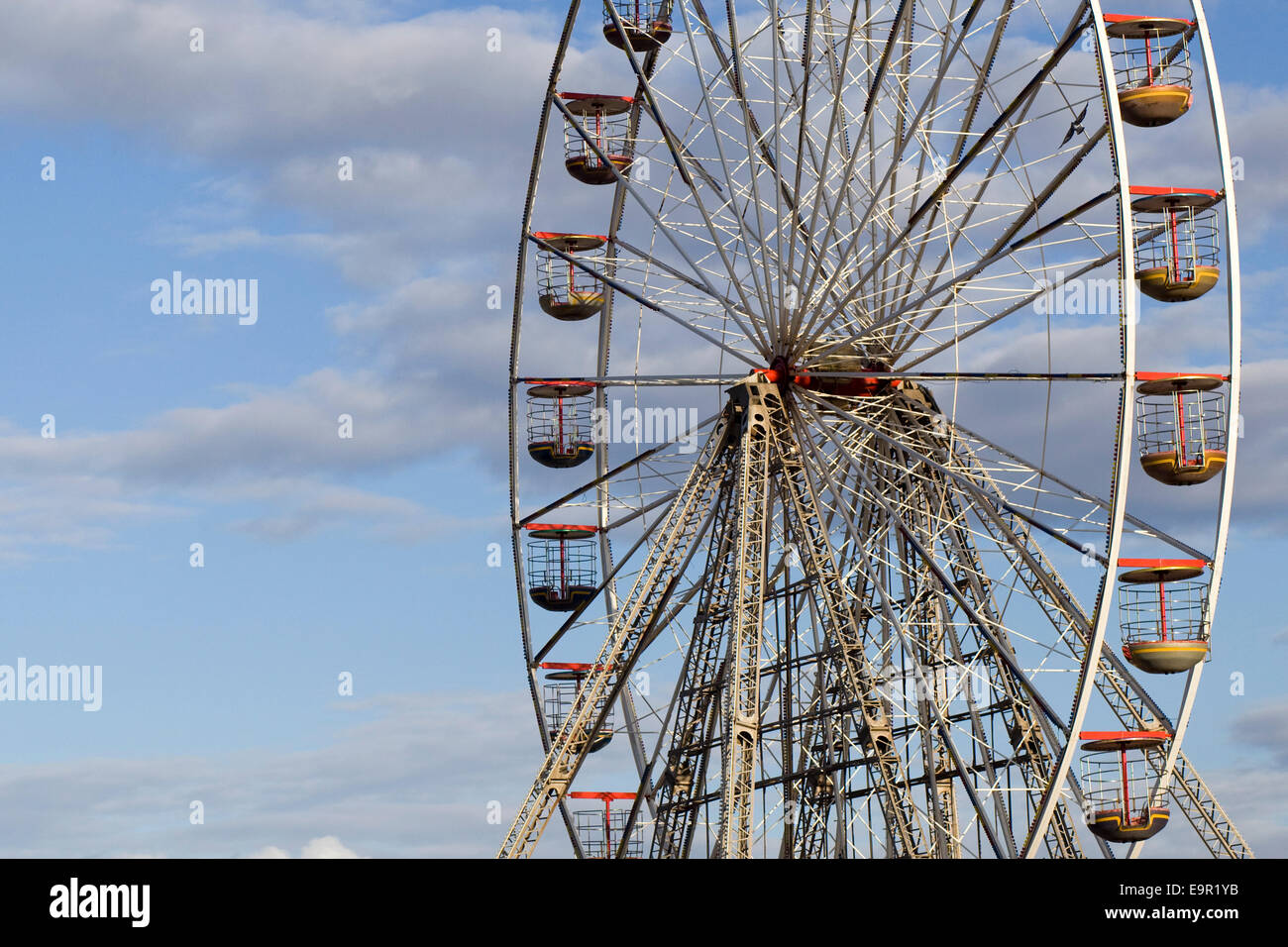 The Ferris wheel on Central Pier on the Seafront at Blackpool ...