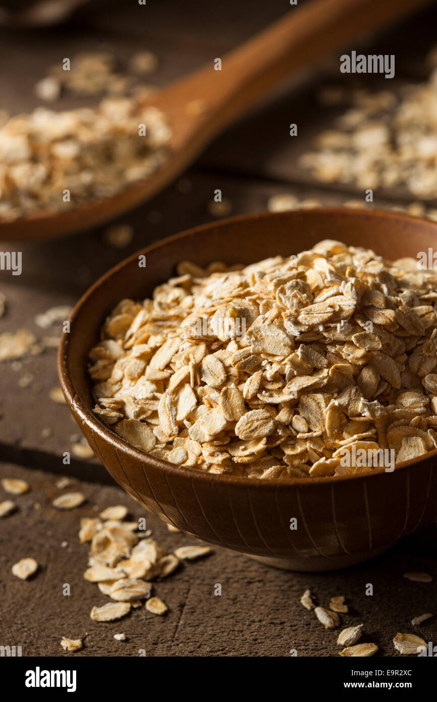 Whole grain oats hi-res stock photography and images - Alamy