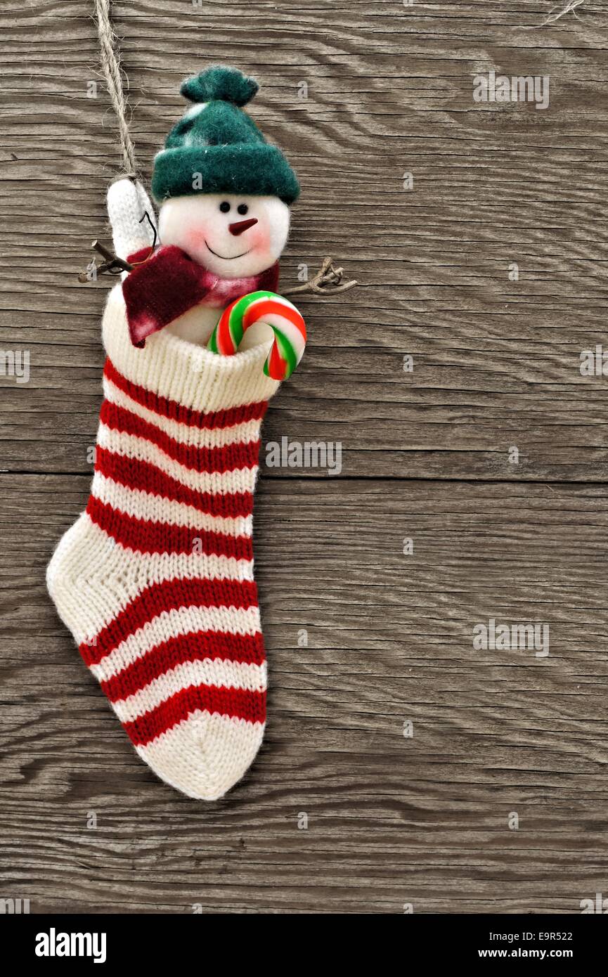 Snowman gift hi-res stock photography and images - Alamy