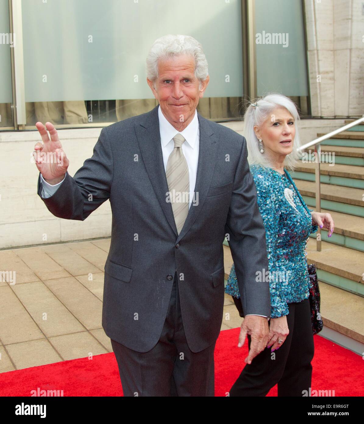 Avery fisher hall hi-res stock photography and images - Alamy