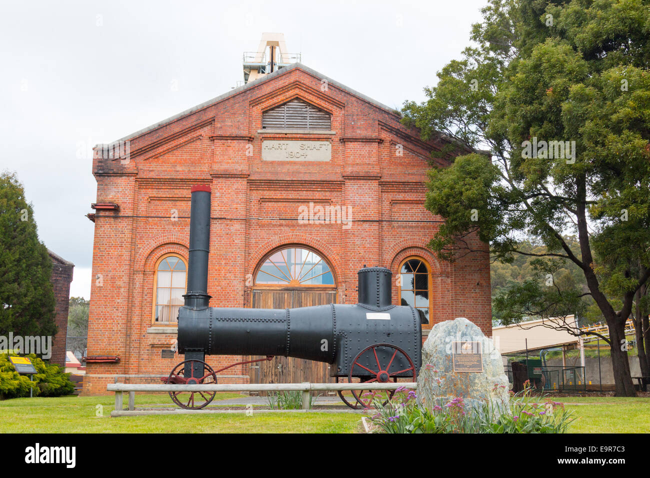 Beaconsfield mine in Tasmania collapsed in 2006 and one miner larry ...