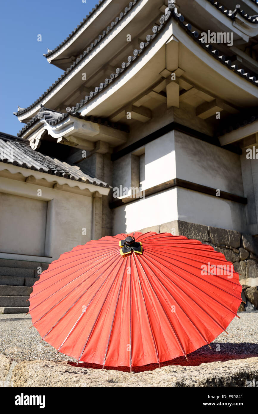 Japanese red temple hi-res stock photography and images - Alamy