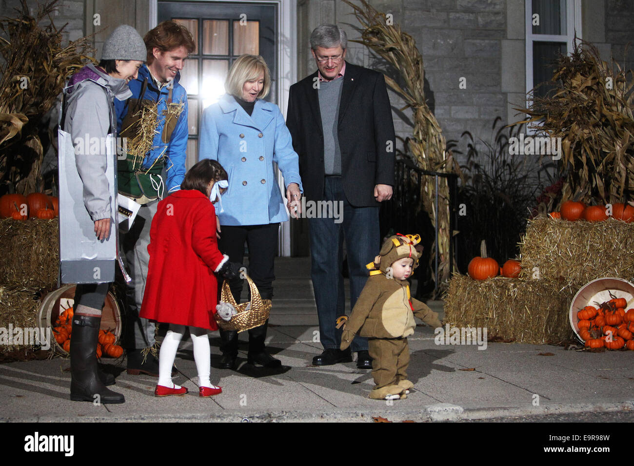 Stephen harper wife laureen hi-res stock photography and images - Alamy
