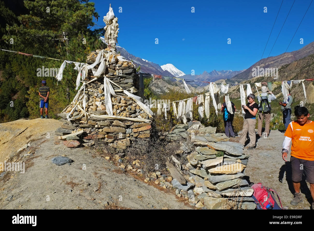 Boeddhist hi-res stock photography and images - Alamy