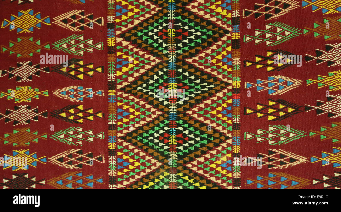 Berber style carpet - MArgoum Stock Photo - Alamy