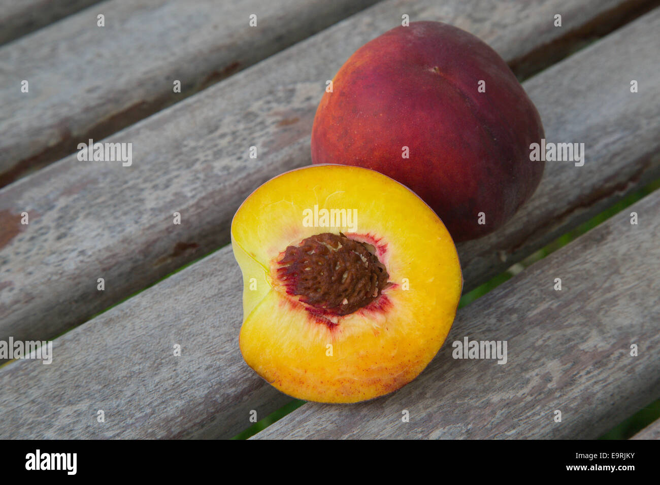 Pieces of fresh peach Stock Photo - Alamy