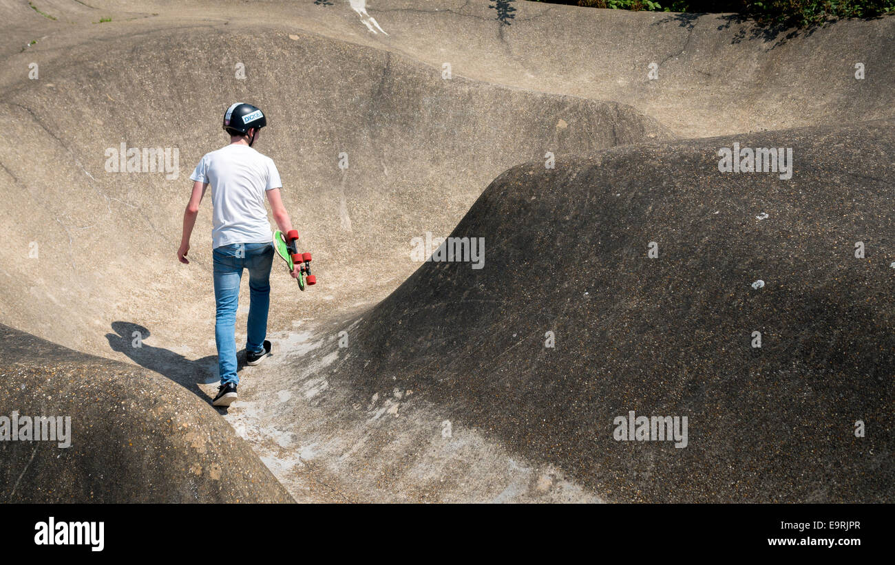 The Snake Run, The Rom Skate Park, Hornchurch, Essex, Britain Stock ...