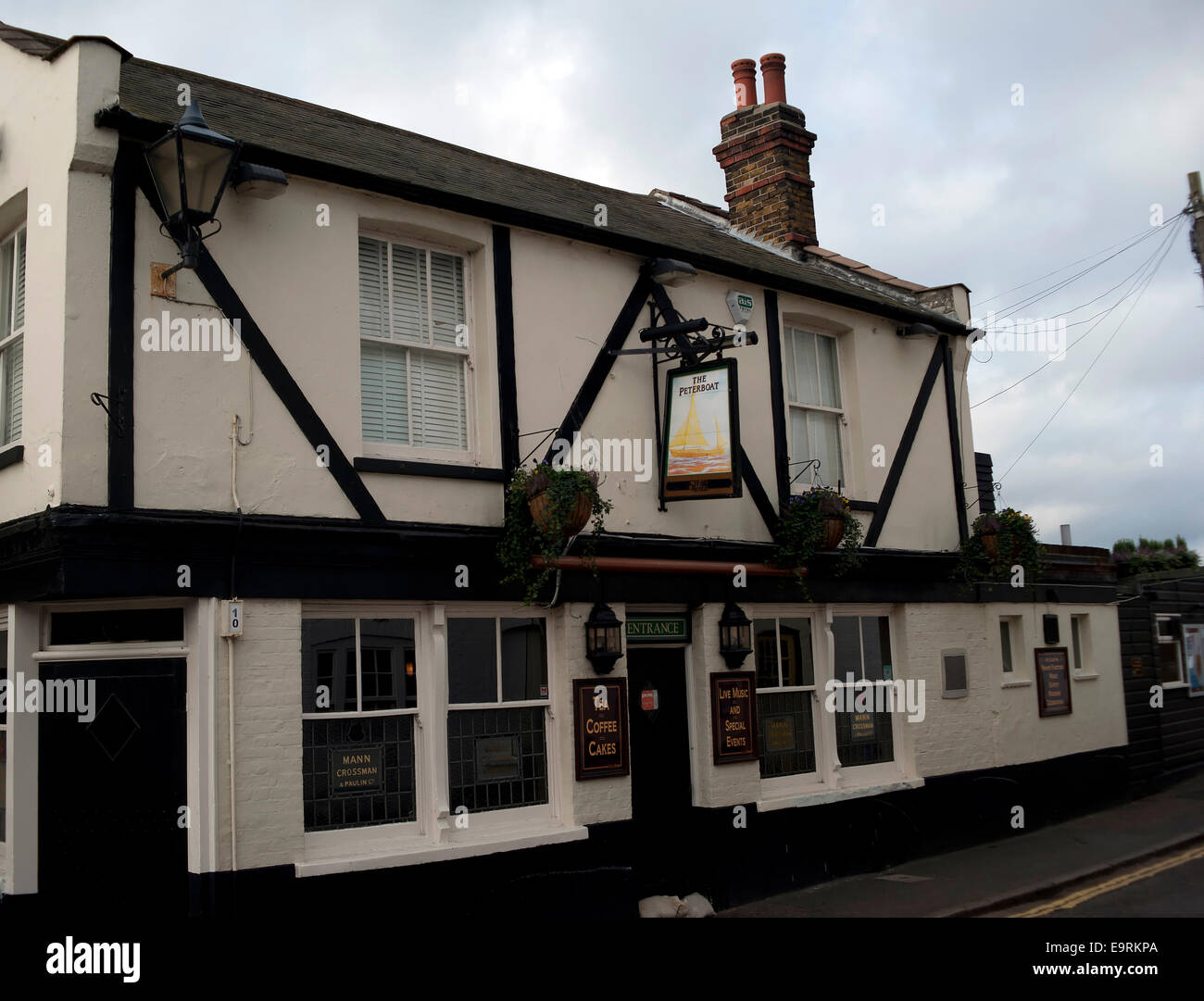 Peter Boat public house at Old Leigh, Leigh-on-Sea, Essex, England ...