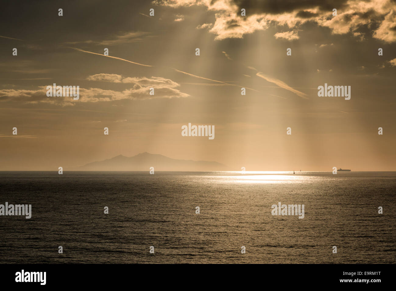 Sunbeam yacht sunbeam sailing hi-res stock photography and images - Alamy