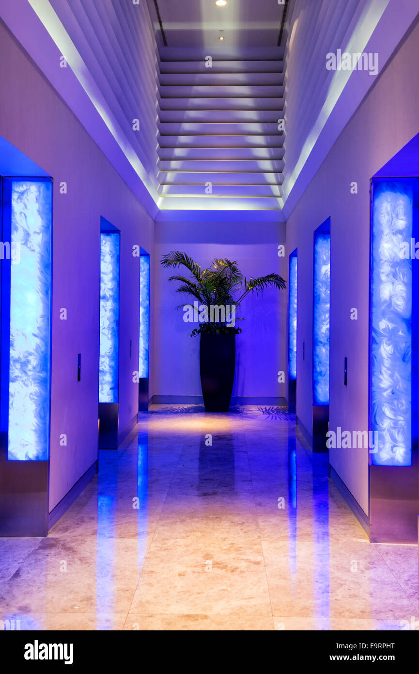 Elevator landing hi-res stock photography and images - Alamy