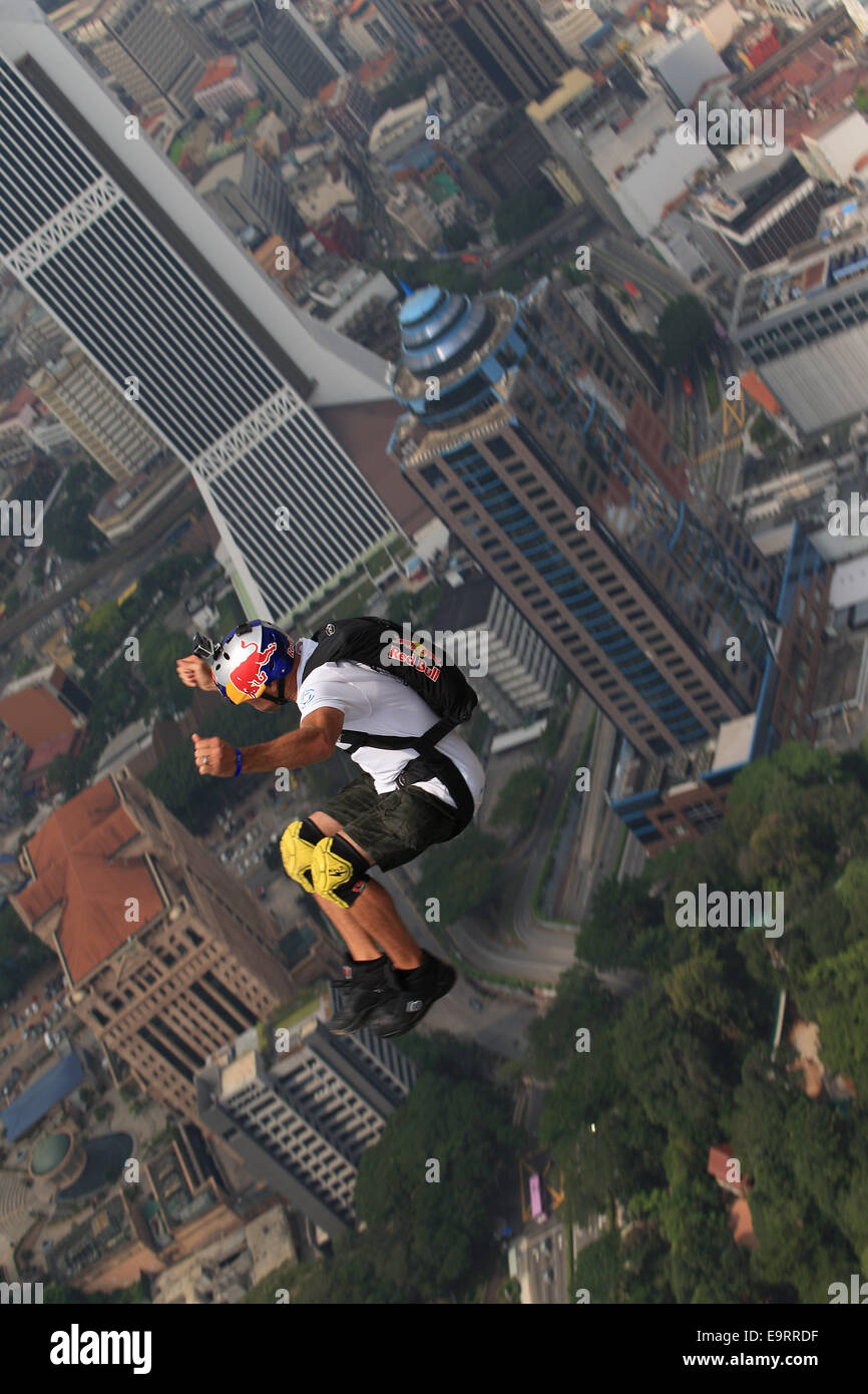 KL Tower BASE Jump 2014 is an annual event of the Kuala Lumpur tower ...