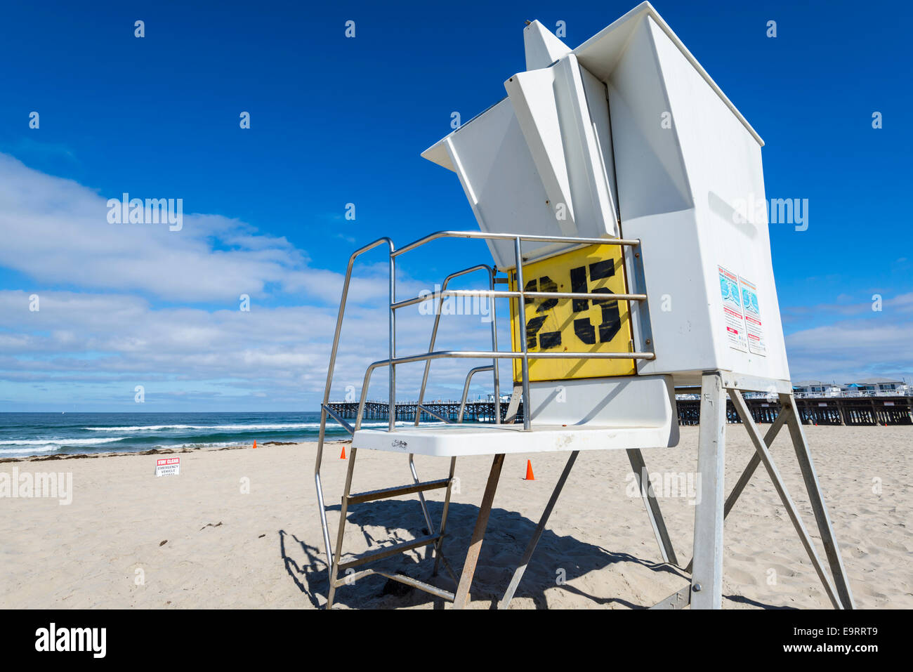 Lifeguard Tower number 25 on Pacific Beach. San Diego, California ...